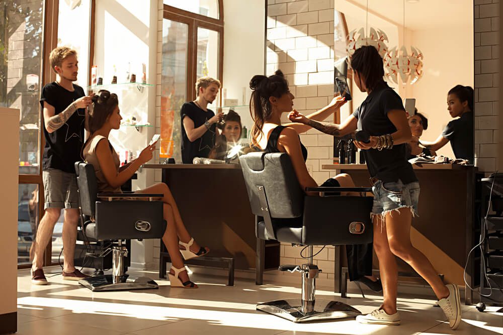 2 Options to Finance Your Beauty Salon Business - AdvancePoint