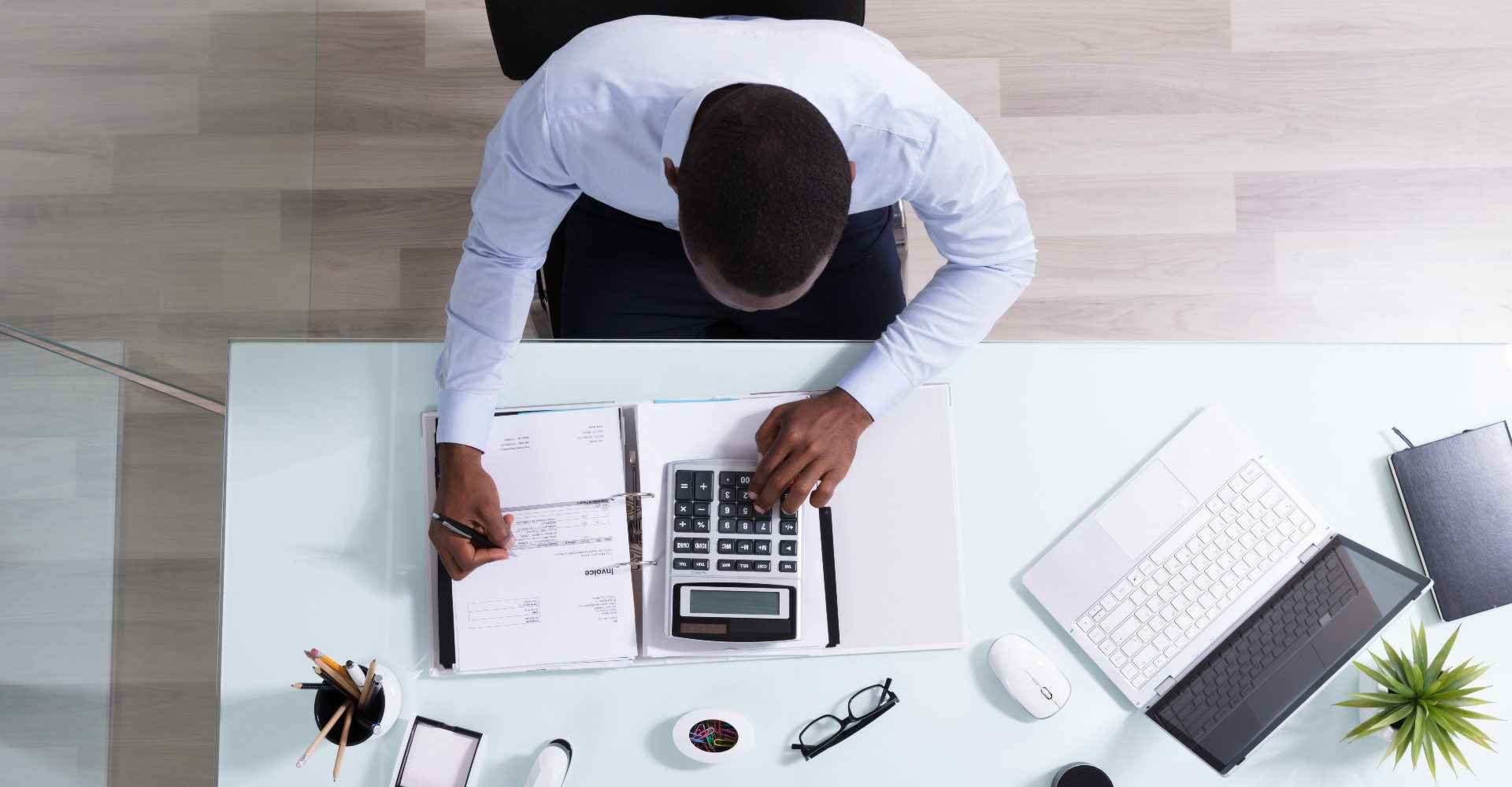 Exploring the Cost of Invoice Factoring - AdvancePoint